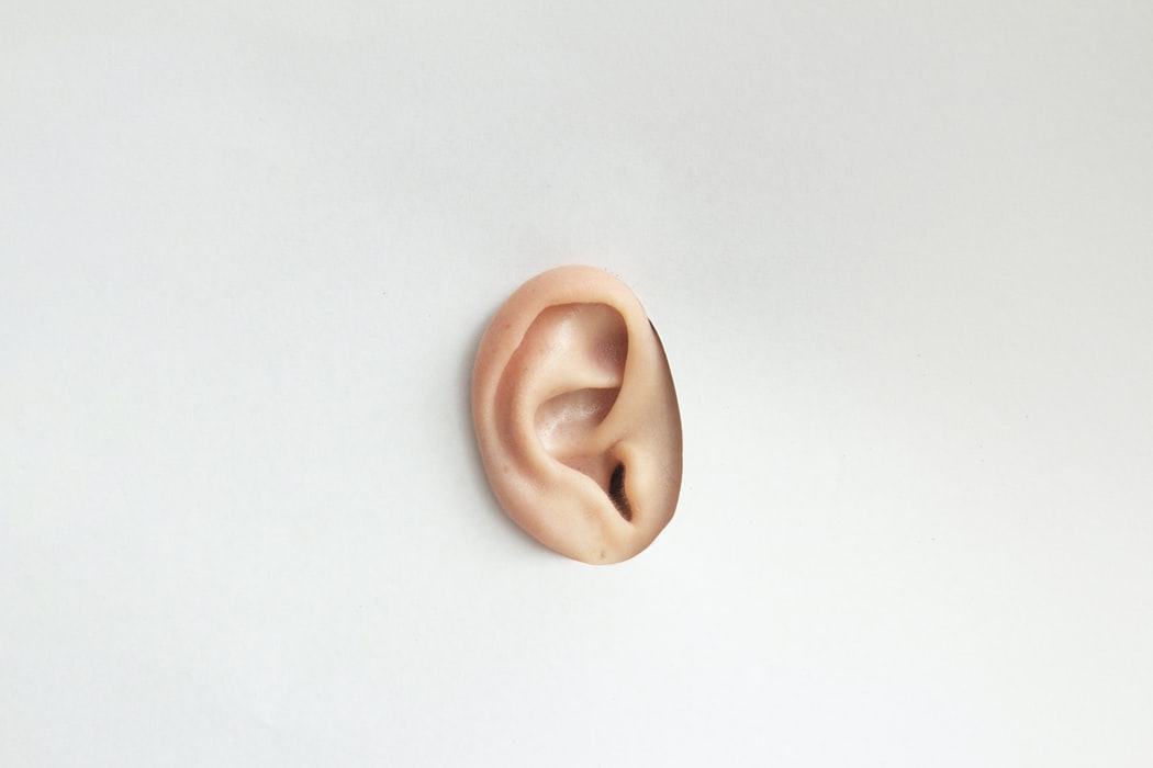 Comment soulager une douleur aux oreilles ? - Ordoclic